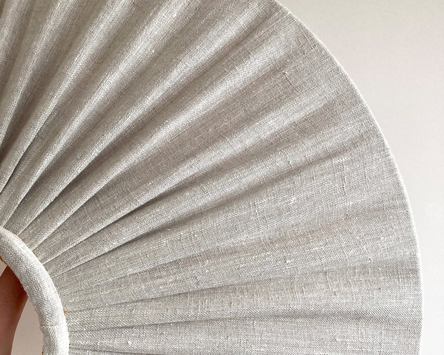 Natural linen & mustard scallop lampshade – lumelighting